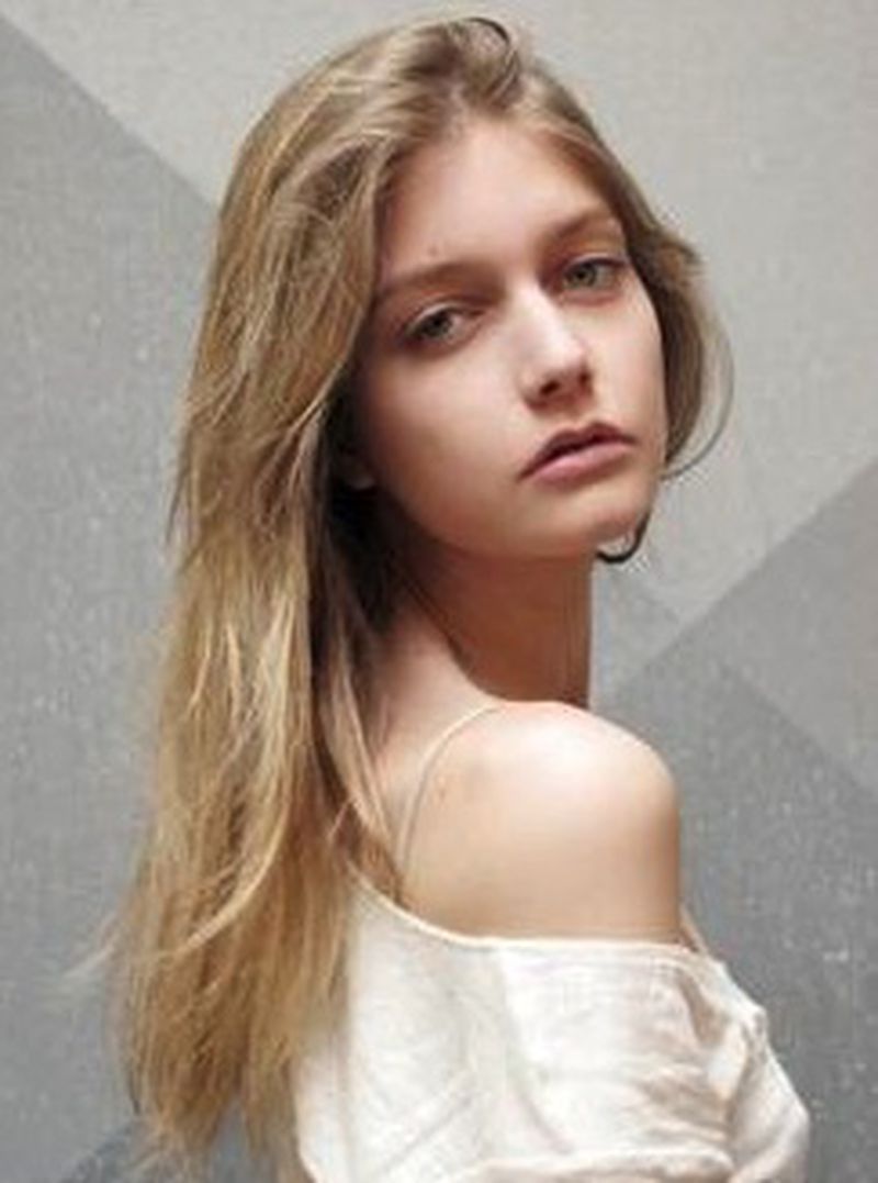 Polaroids Mathilde Frachon May 2010 (Polaroids-Digitals)