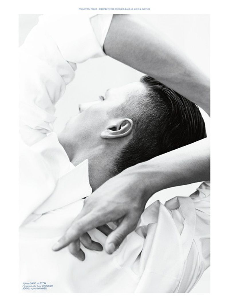 Det Nya Blå (also with model Agathe Mougin) (Rodeo Magazine)