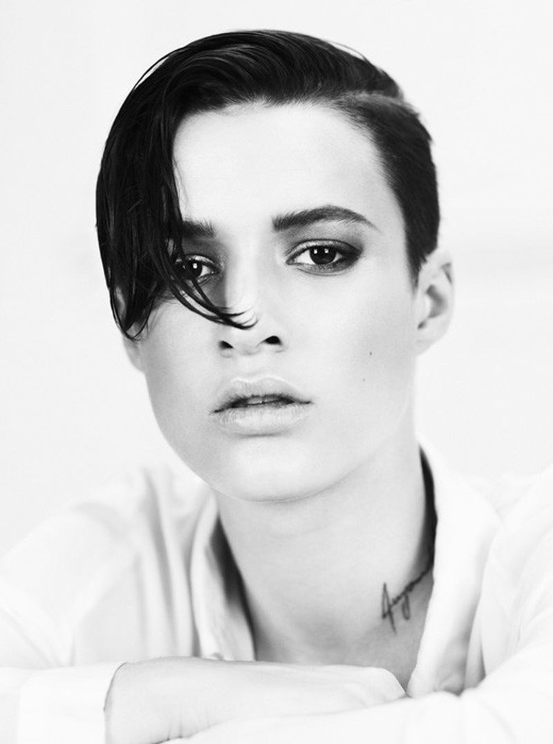 Det Nya Blå (also with model Agathe Mougin) (Rodeo Magazine)