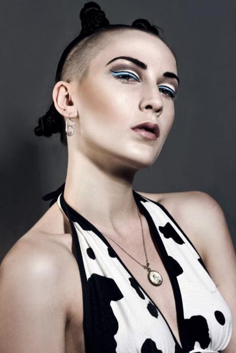 Shout, shout. Let it grow out. (i-D Magazine)