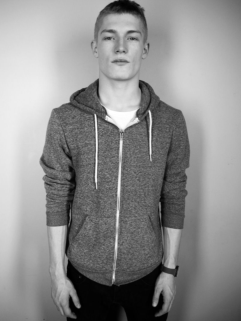 Interview with Harry Goodwins by Damien Neva Feb 2011 (Polaroids-Digitals)