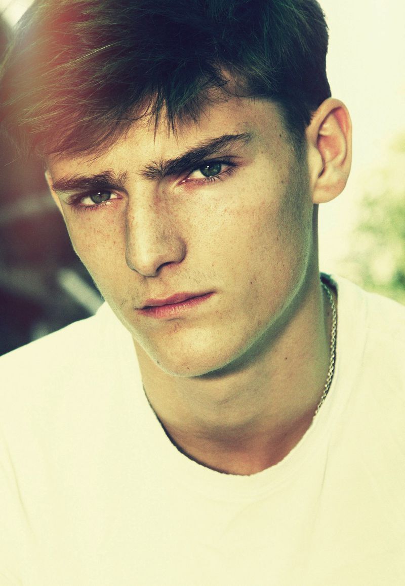 The Super Six: models.com picks 6 rising stars (Models.com)