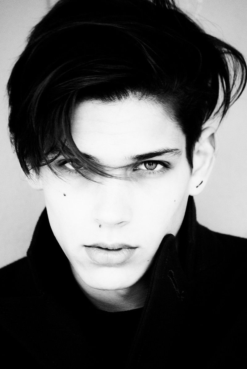 Ethan in Paris (Portrait)