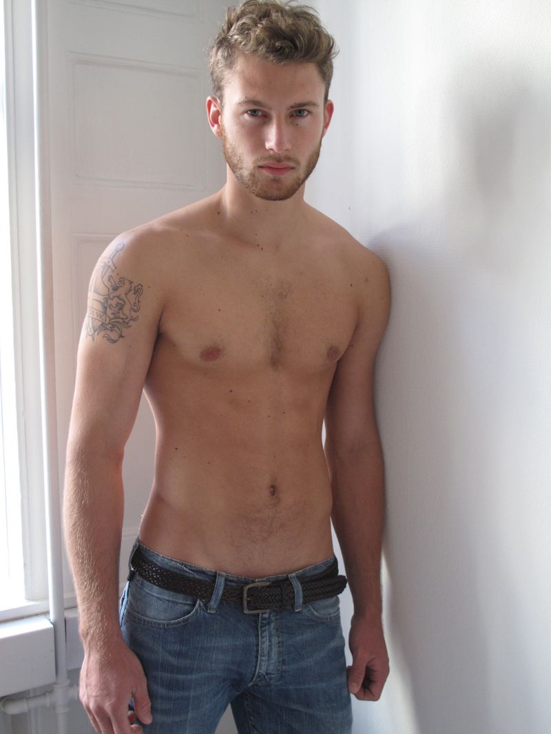 Polaroids Sebastian Lund October 2011 (Polaroids-Digitals)