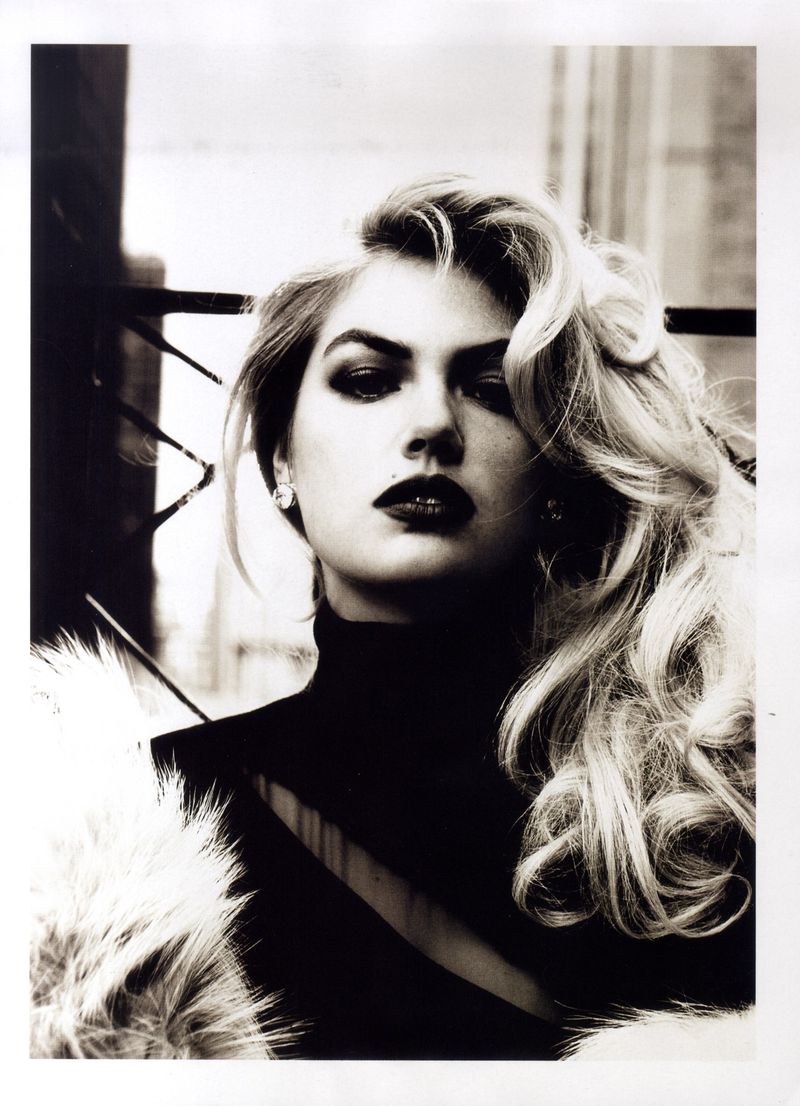 This girl, this moment, MISS KATE UPTON (Vogue Italia)