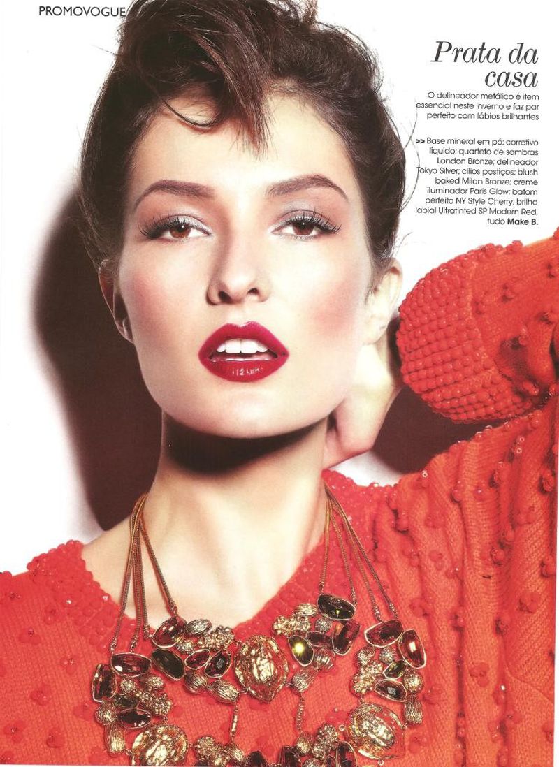 Solange by Fernando Torquatto (Vogue Brasil)