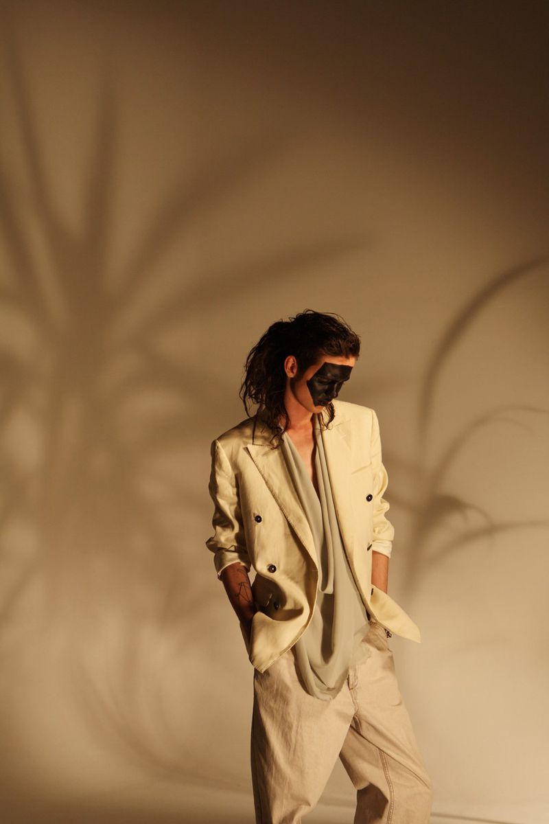 jethro cave (Portrait)