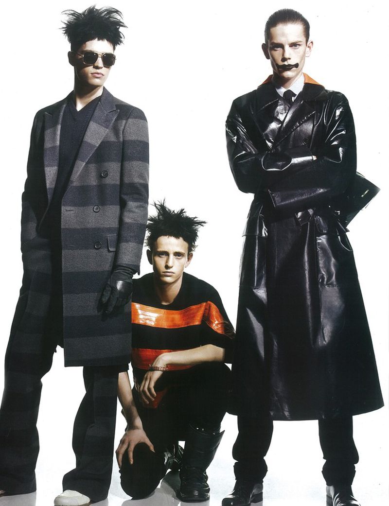 Line Up! (10 Men Magazine)