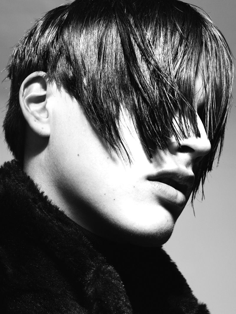 Fringe (10 Men Magazine)