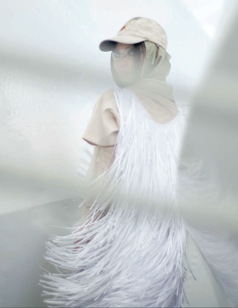 WHITE NOISE by A.F. Projects (The Wild Magazine)