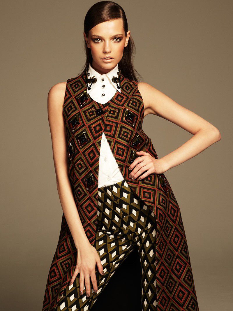 Mina by Jason Kim for Collezioni Russia (Various Editorials)
