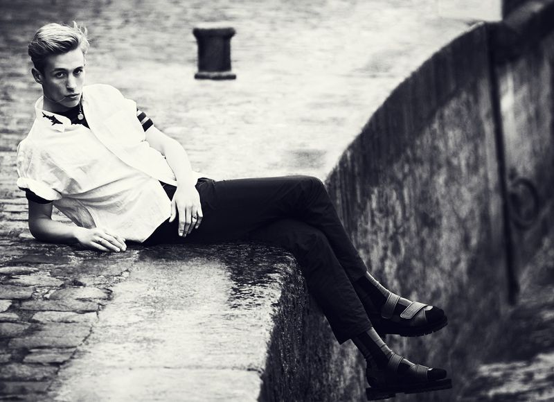 Rafa Bodgar by Lowe H Seger (The Greatest Magazine)