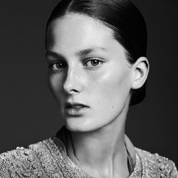 Nora Lony - Model Profile - Photos & latest news