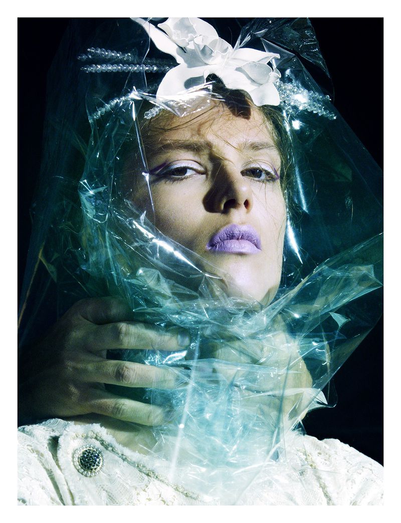 Caroline by Greg Kadel (Numéro France)