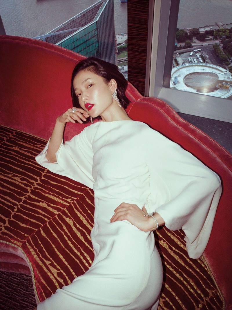 Oriental Light Luxury (Vogue China Collections)