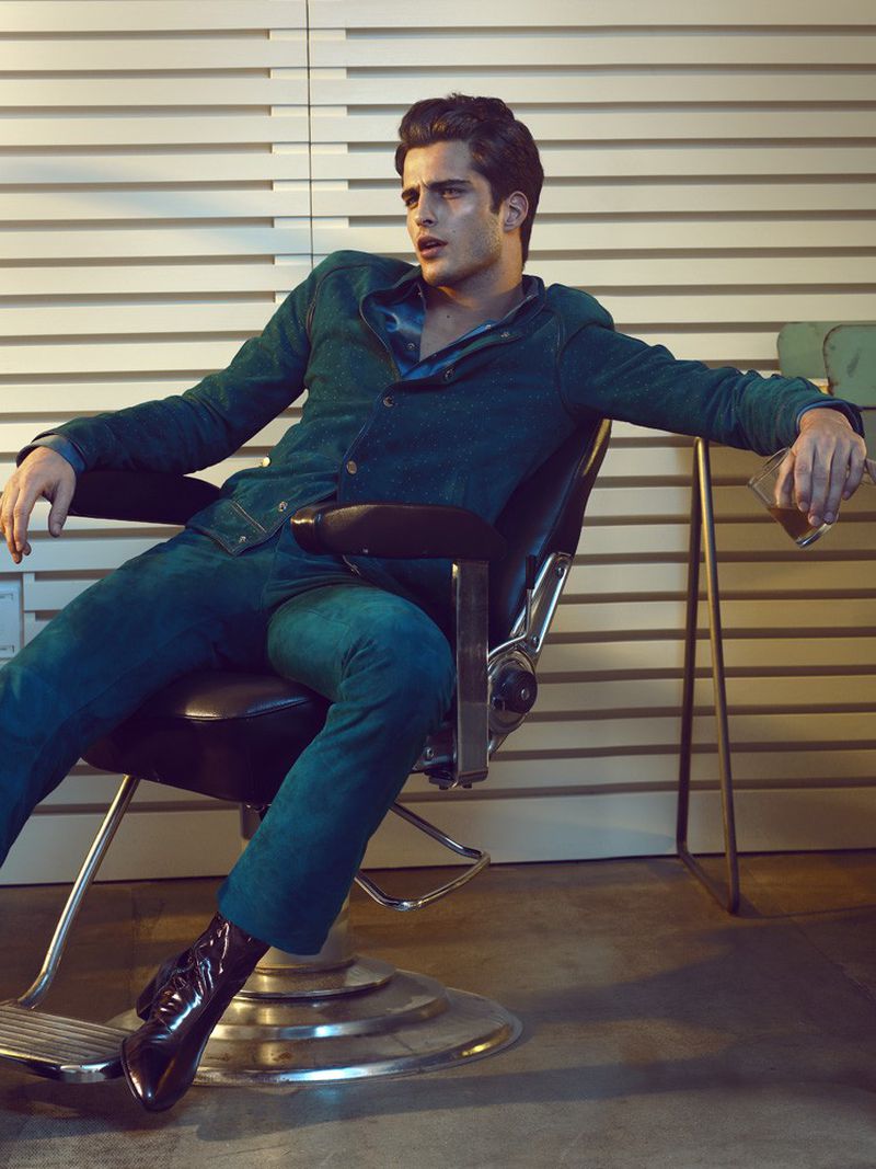 Smokin' Aces (IDOL Magazine)