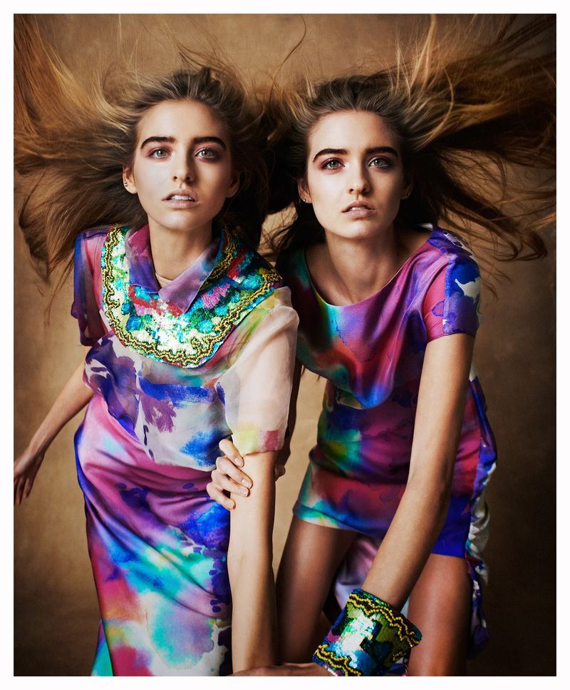 Girls Interrupted (VAGA Magazine)