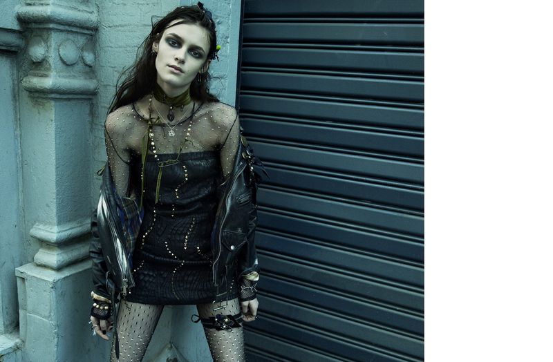 Bowery Girl (Numéro France)