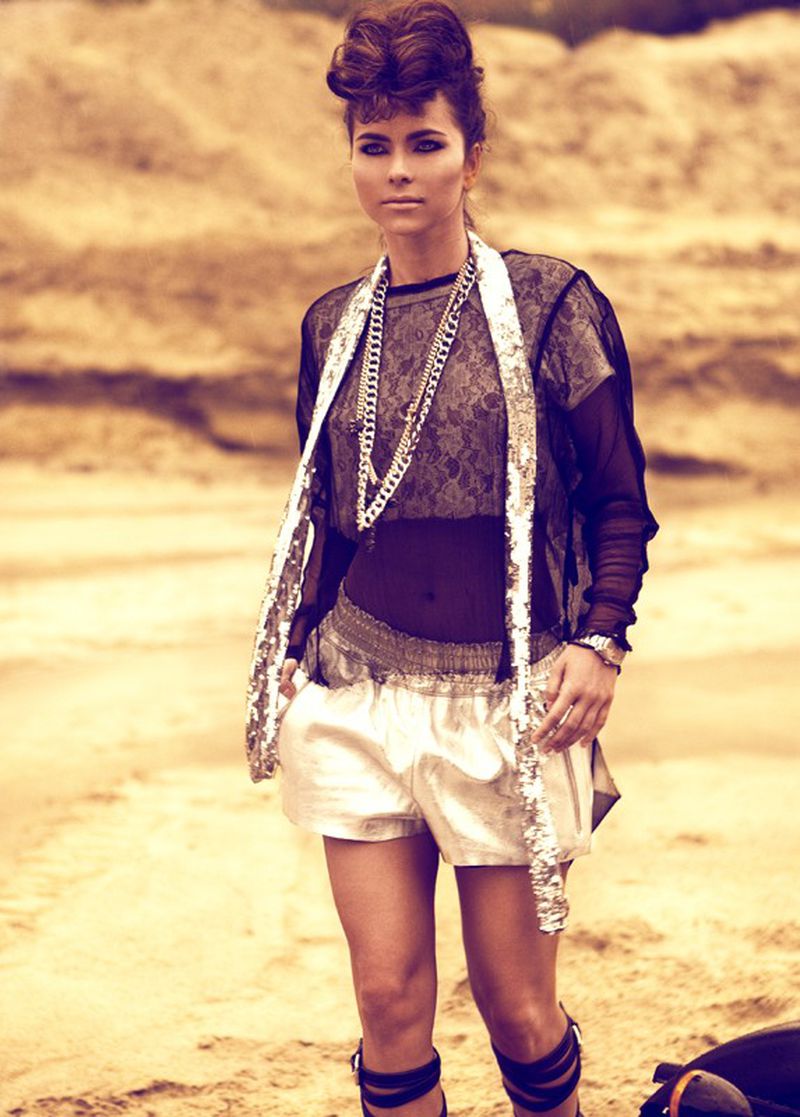 INNA for VIVA Magazine (Various Editorials)