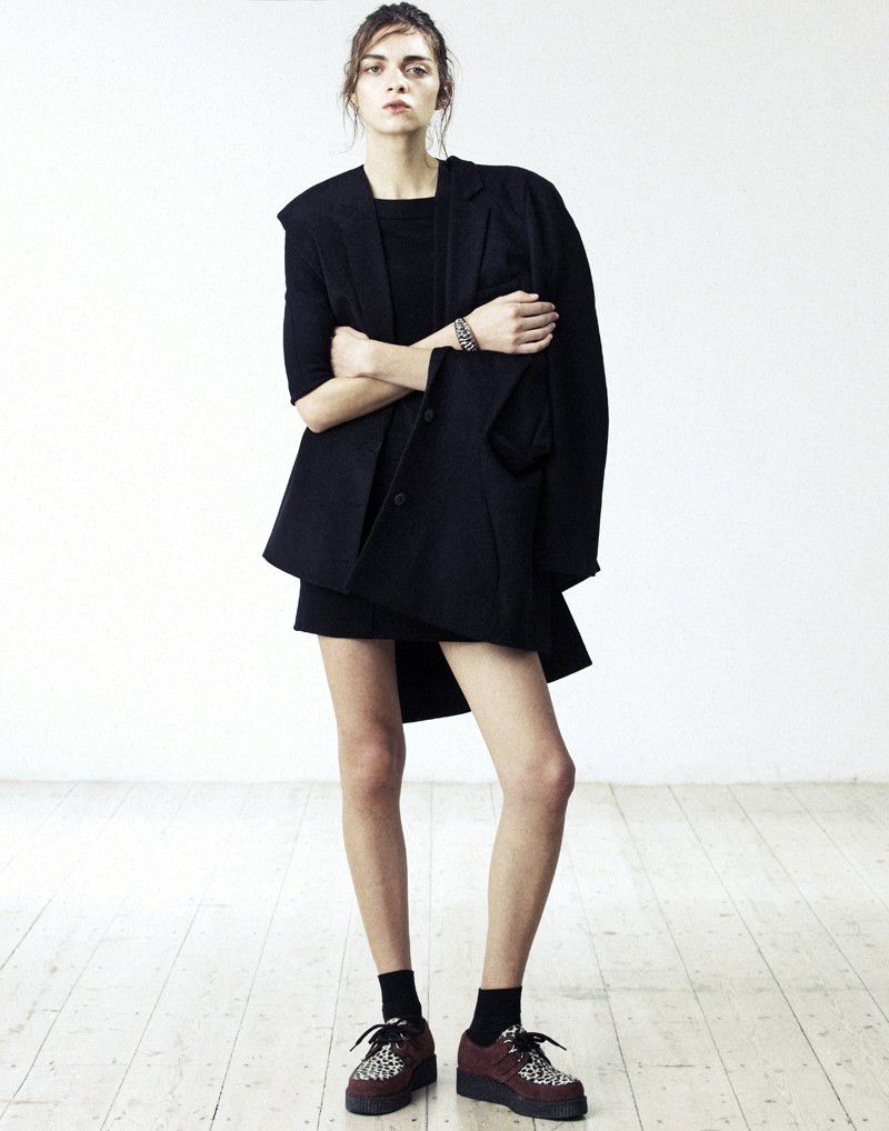 Portrait of Magda Laguinge (Portrait)