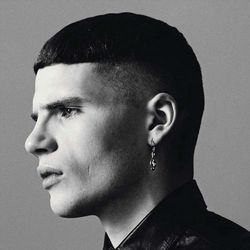 Toby Leonard - Model Profile - Photos & latest news