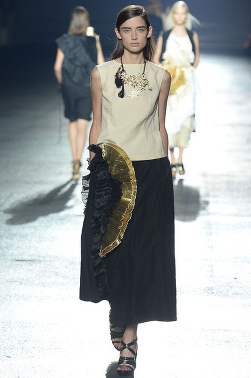 Dries Van Noten S/S 14 Show (Dries Van Noten)
