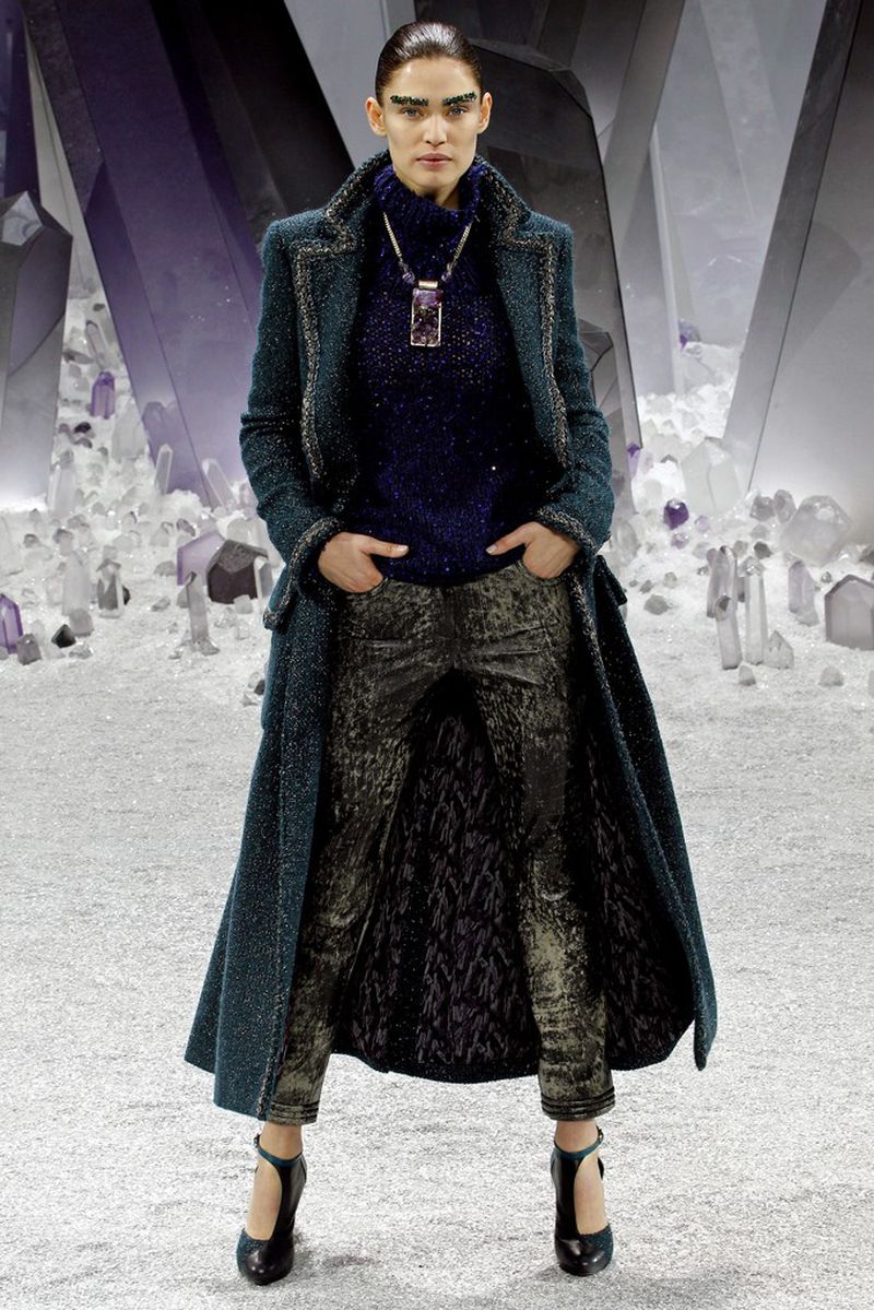 Chanel F/W 12 Show (Chanel)