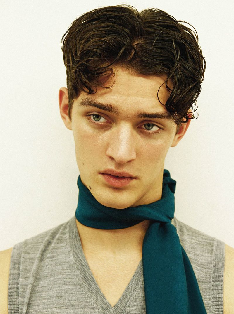 RESTLØS styled by Benjamin Arno Drøscher (Various Editorials)