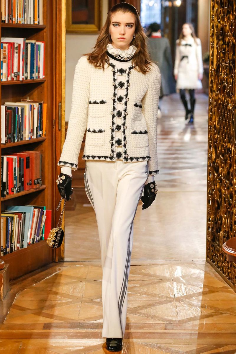 Chanel Pre-Fall 2015 Show Paris-Salzburg (Chanel)
