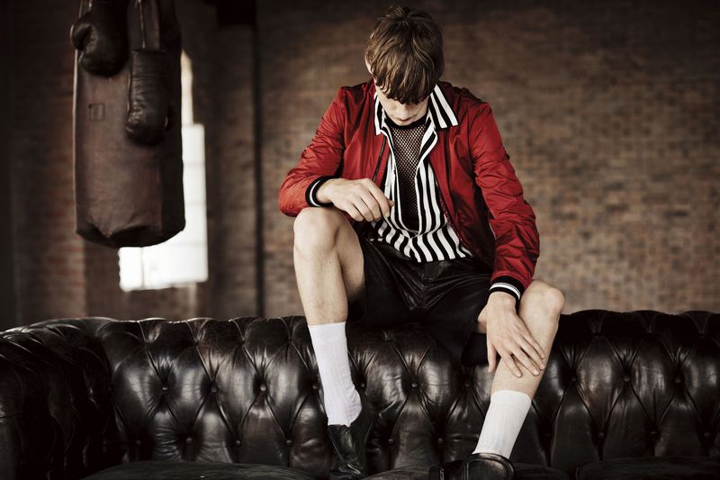 SHY BOY (LUISAVIAROMA.COM)