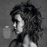 Jugara Peinarse (S Moda for El Pais)