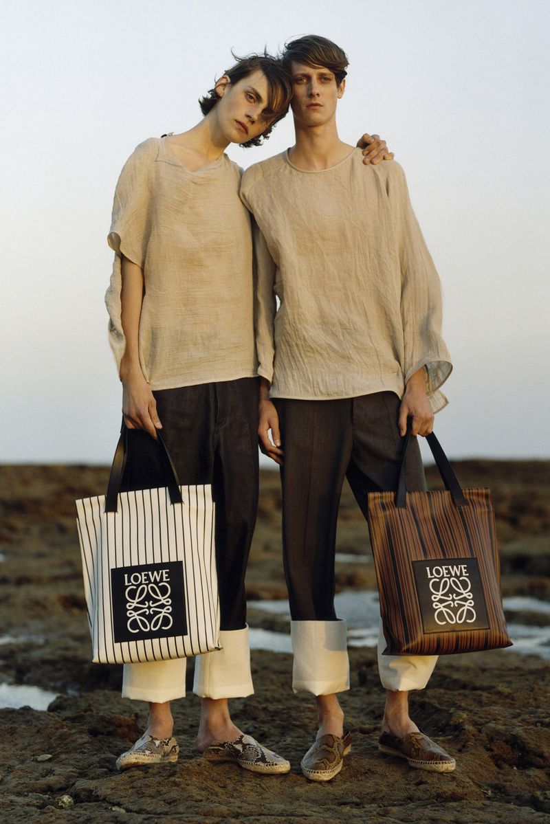 Loewe S/S 15 LOOK BOOK (Loewe)