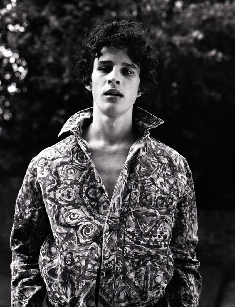 untitled by Leon Mark (Dust Magazine)