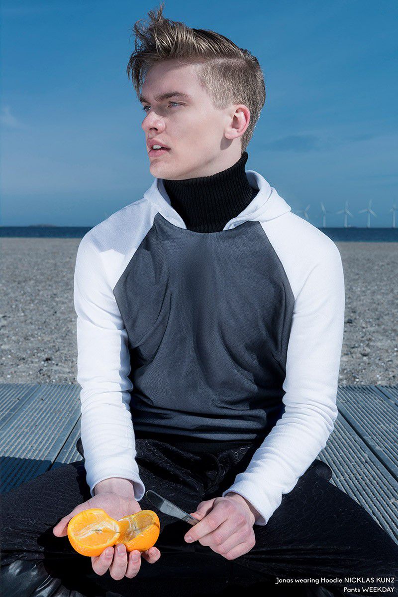 Boreal Glares (Fucking Young)