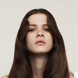 Isabelle Nicolay - Model Profile - Photos & latest news