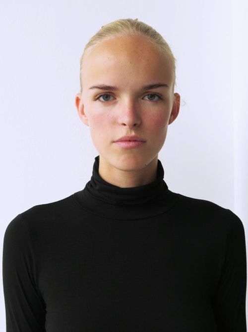 Sigrid Cold - Model - detail by client