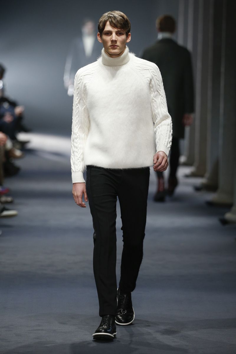 Neil Barrett Autumn/Winter 2015 Menswear Collection (Neil Barrett)