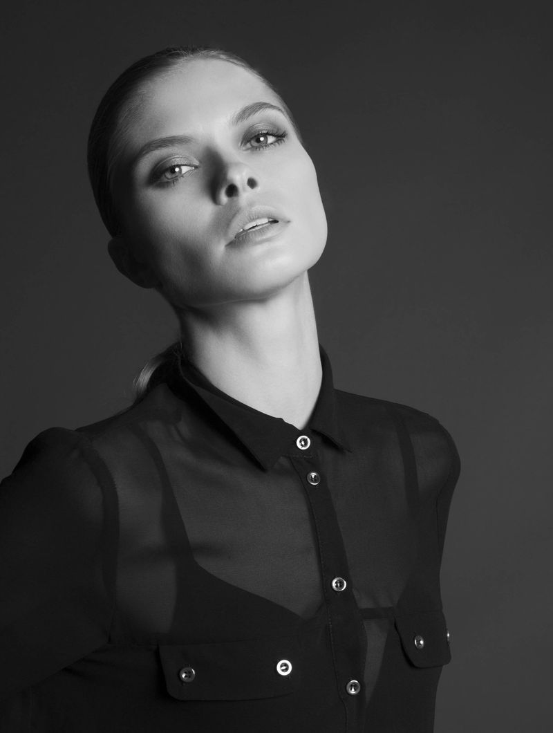 Anna Rudenko by Ruben Tomas (Test Shoot)