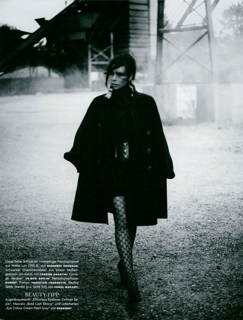 Victoria. Die (Ver-) Wandlungskunst der Mrs Beckham (Vogue Germany)