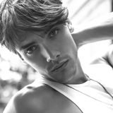 Portrait Myles Pimental (Portrait)