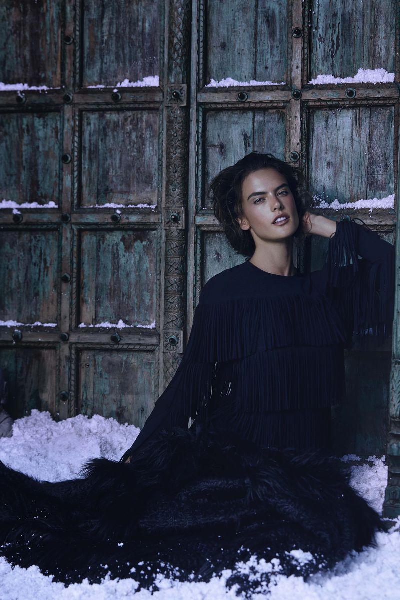 Alessandra's peak (Harper's Bazaar Kazakhstan)