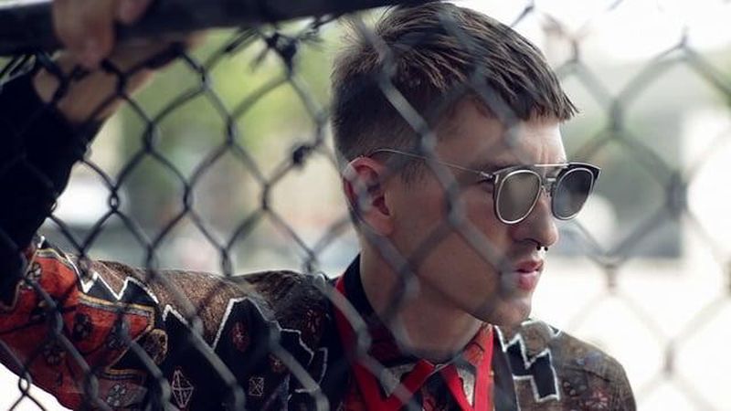 While the Cold Winter Waiting (Neo 2)