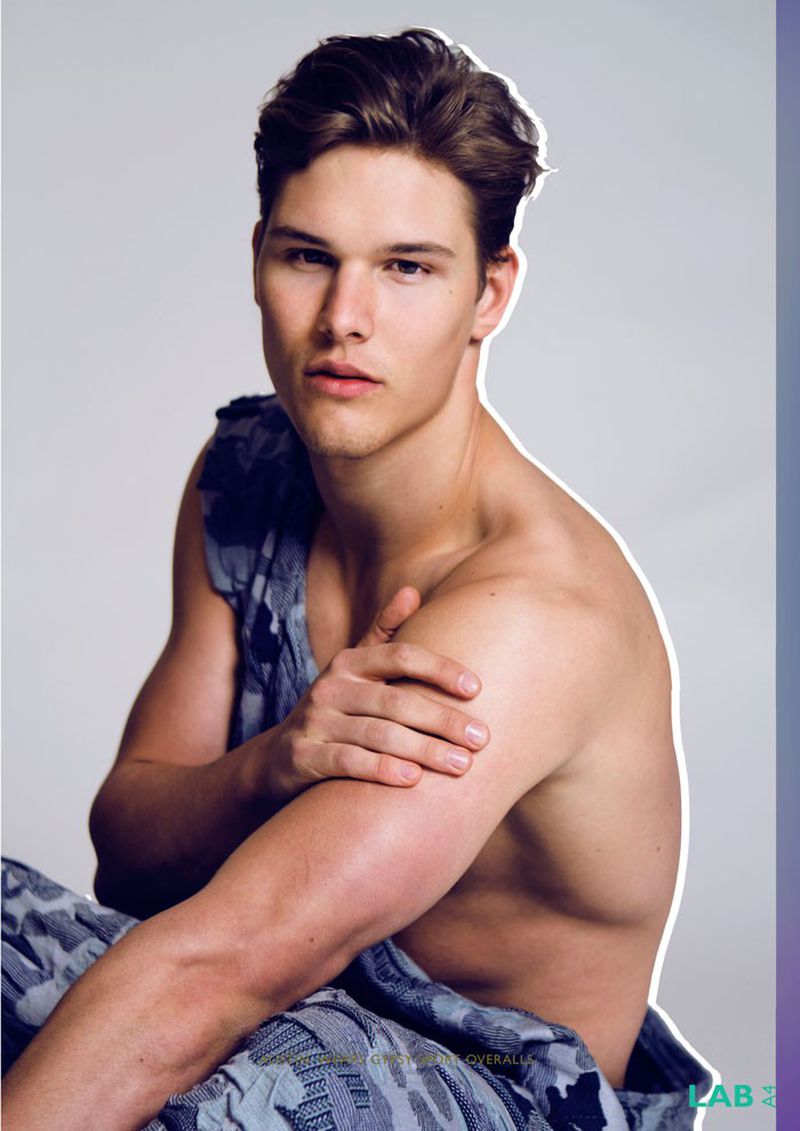 TriColor Byte (labgallerie)