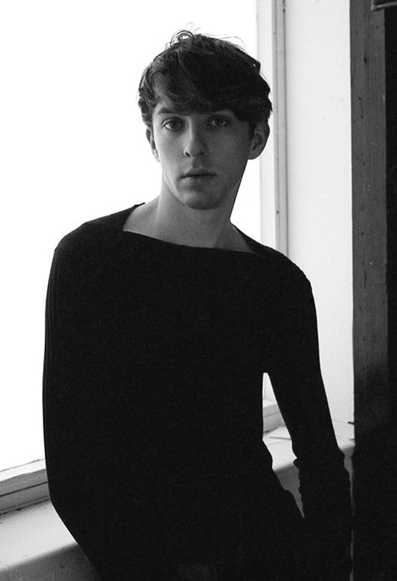 Matthew Beard by Martin Zahringer (The Last Magazine)