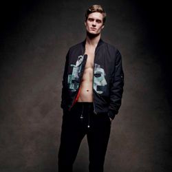 Benjamin Knapp - Model Profile - Photos & latest news