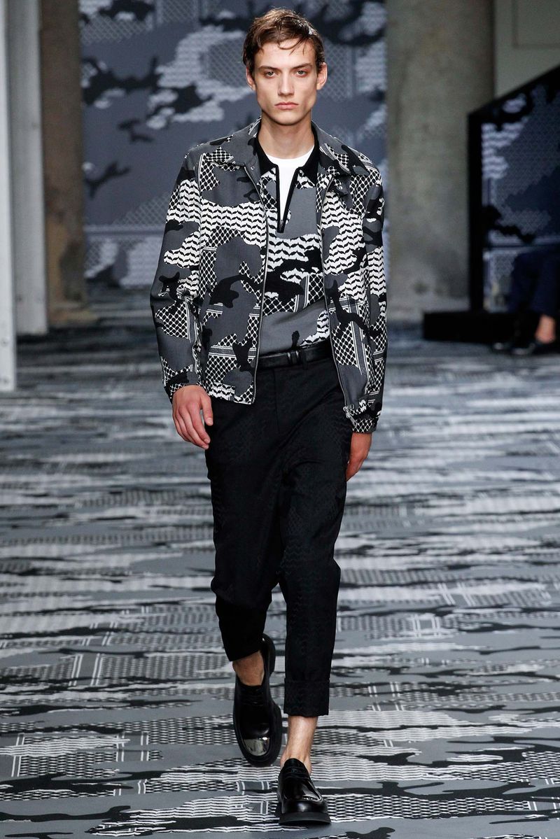 Neil Barrett Spring/Summer 2016 Menswear Collection (Neil Barrett)