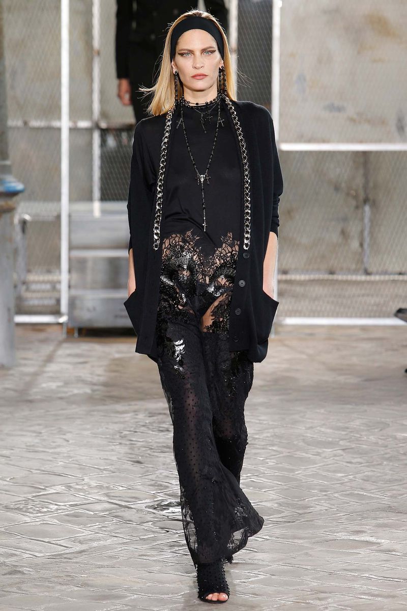 Givenchy S/S 16 Men's Show (Givenchy)