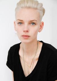 Dorith Mous - Model Profile - Photos & latest news