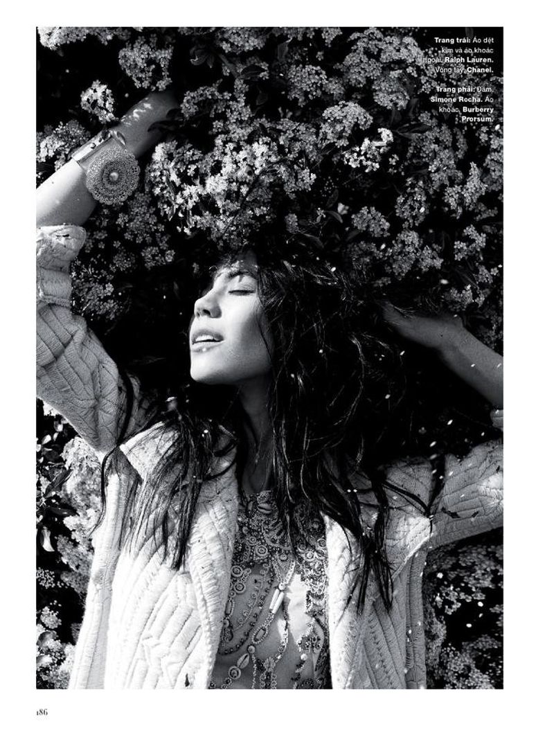 The 70s hippie trio (Harper's Bazaar Vietnam)