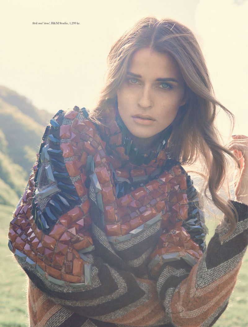 The Hills (Elle Denmark)